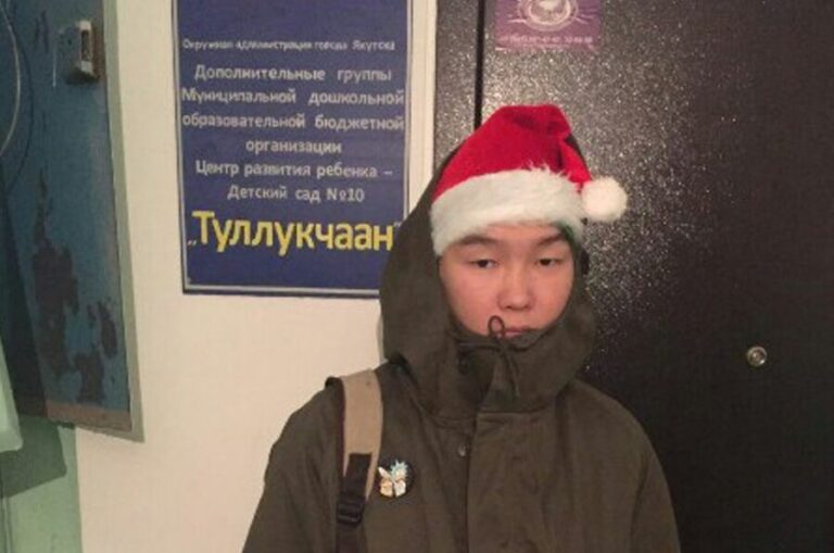 Who is Aikhal Ammosov and what is the scandal around him